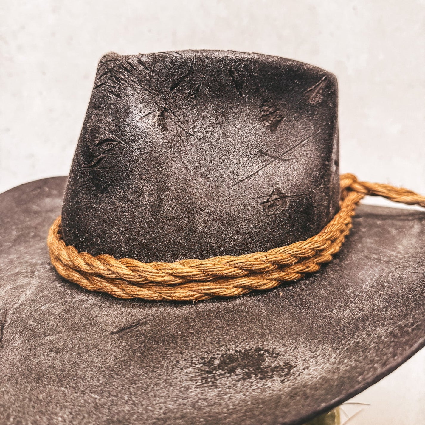 ''Arthur Morgan's'' Hat – Why Hats